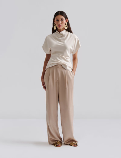 Malina Sarah Elastic Waist Satin Pants (BMA12248018) - Víðar skálmar ...