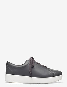 Shoes online | Trendy collections at Boozt.com