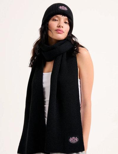 Juicy Couture Cheetah Crest Scarf / Beanie Set (JCAWH225715) - Winter ...