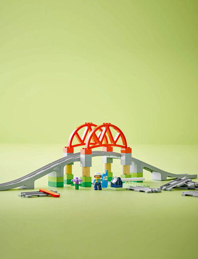 LEGO Town Train Bridge And Tracks Expansion Set 10426 (LGO10426) - LEGO ...