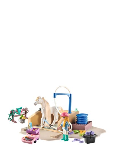 PLAYMOBIL Playmobil Horses Of Waterfall Washing Station With Isabella ...