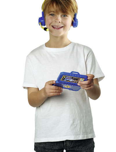 Sam Police Headset And Smartphone - Electronic & media - Boozt.com